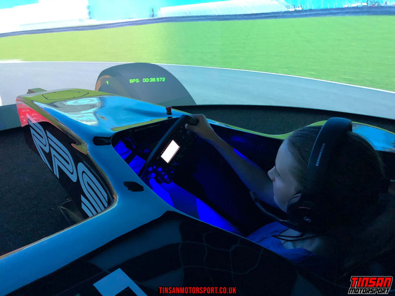 Formula 1 racing training simulator – July 2019 - Tinsan Motorsport